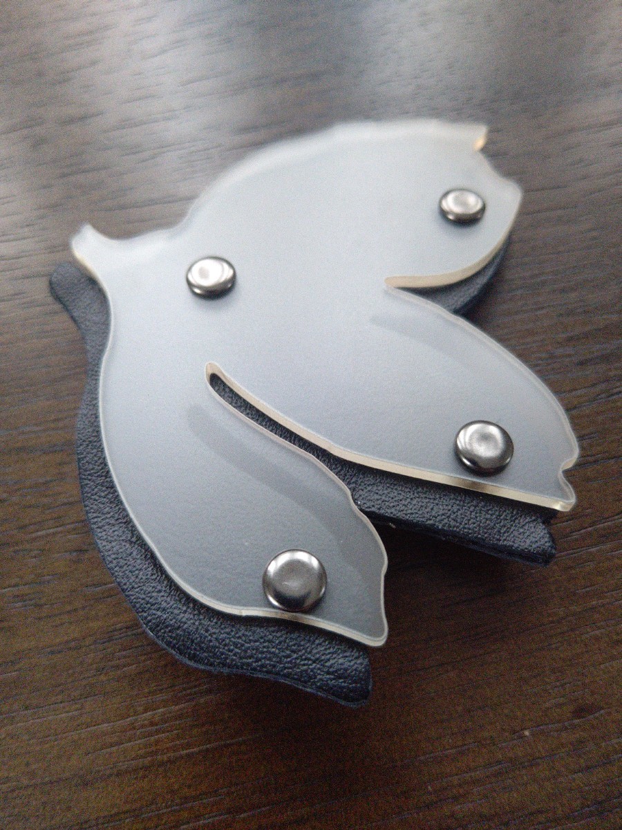 HIROKO BIS ヒロコ ビス 異素材 ブローチ(ヒロココシノ)｜売買されたオークション情報、yahooの商品情報をアーカイブ公開 - オークファン（aucfan.com）