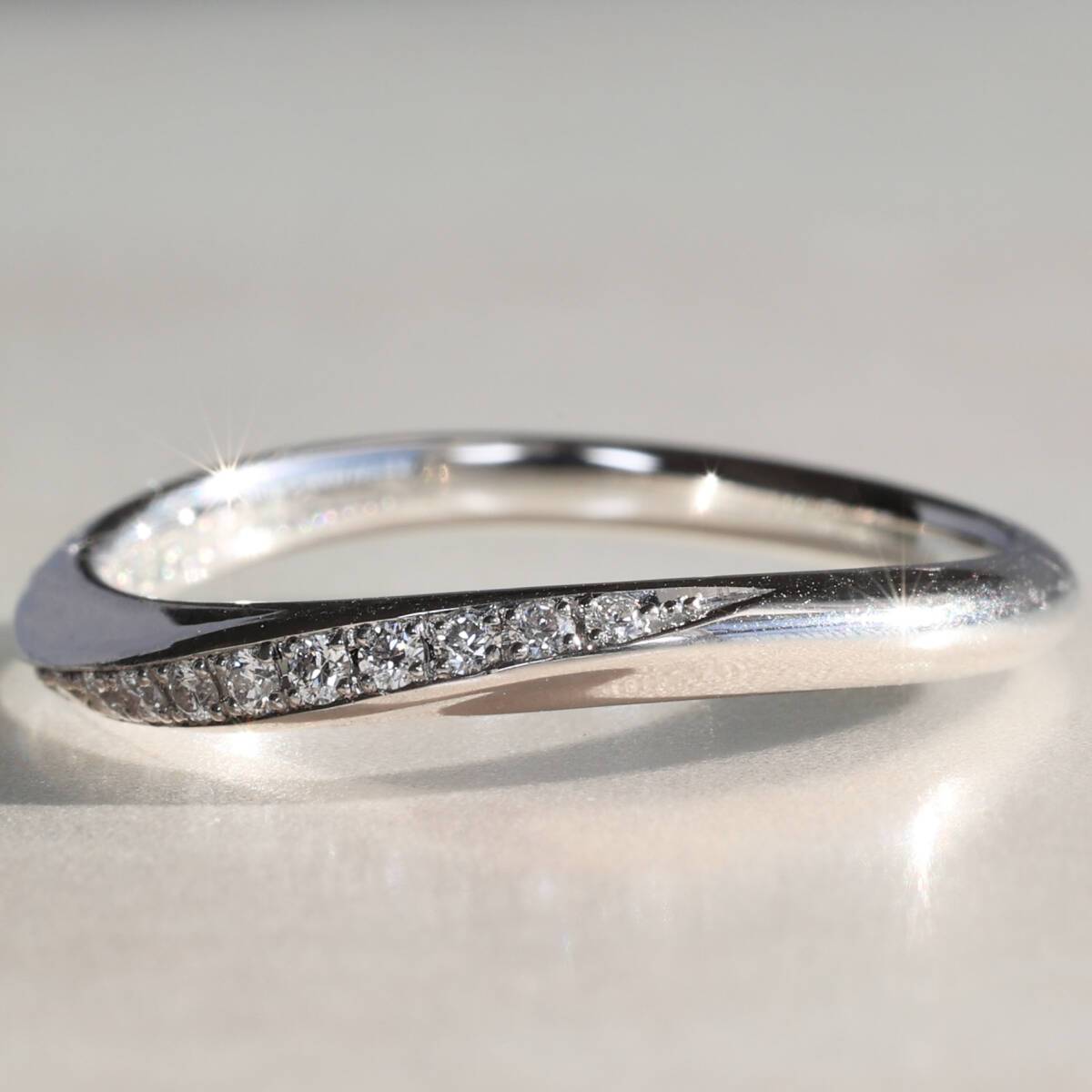 Pt950 ケイウノ ディズニー ダイヤモンド リング マリッジ ブライダル K.uno(プラチナ台)｜売買されたオークション情報、yahooの商品情報をアーカイブ公開 - オークファン ...