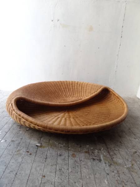 IDEE POD チェア 座椅子/天童木工 柳宗理 北欧 アクタス(IDEE（イデー）)｜売買されたオークション情報、yahooの商品情報をアーカイブ公開 - オークファン（aucfan.com）