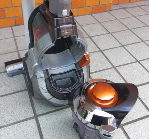 SHARP 静音仕様 自動洗浄式サイクロン掃除機 EC-VX200-D(シャープ)｜売買されたオークション情報、yahooの商品情報をアーカイブ公開 - オークファン（aucfan.com）