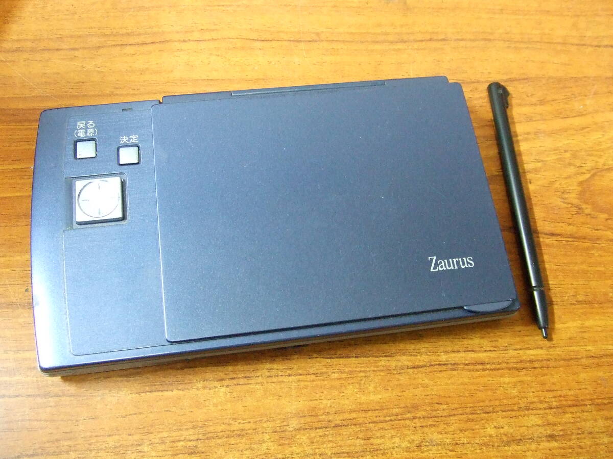K567 シャープ SHARP Zaurus ザウルス パーソナルモバイルツール MI-C1-A 本体 ジャンク(ザウルス)｜売買された ...