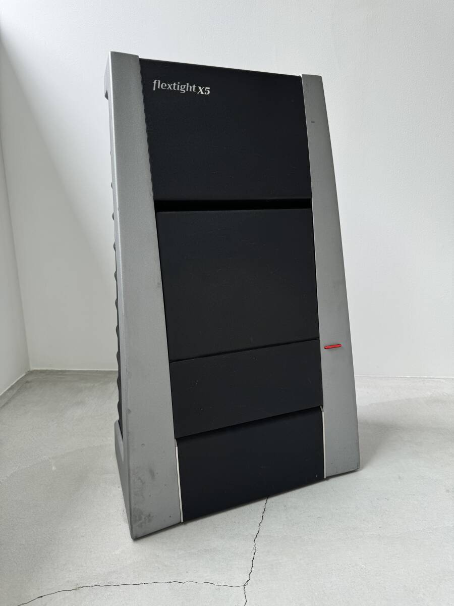 ハッセルブラッド Hasselblad FLEXTIGHT X5 フレックスタイト フィルムスキャナー(ハッセルブラッド)｜売買されたオークション情報、yahooの商品情報をアーカイブ公開 ...