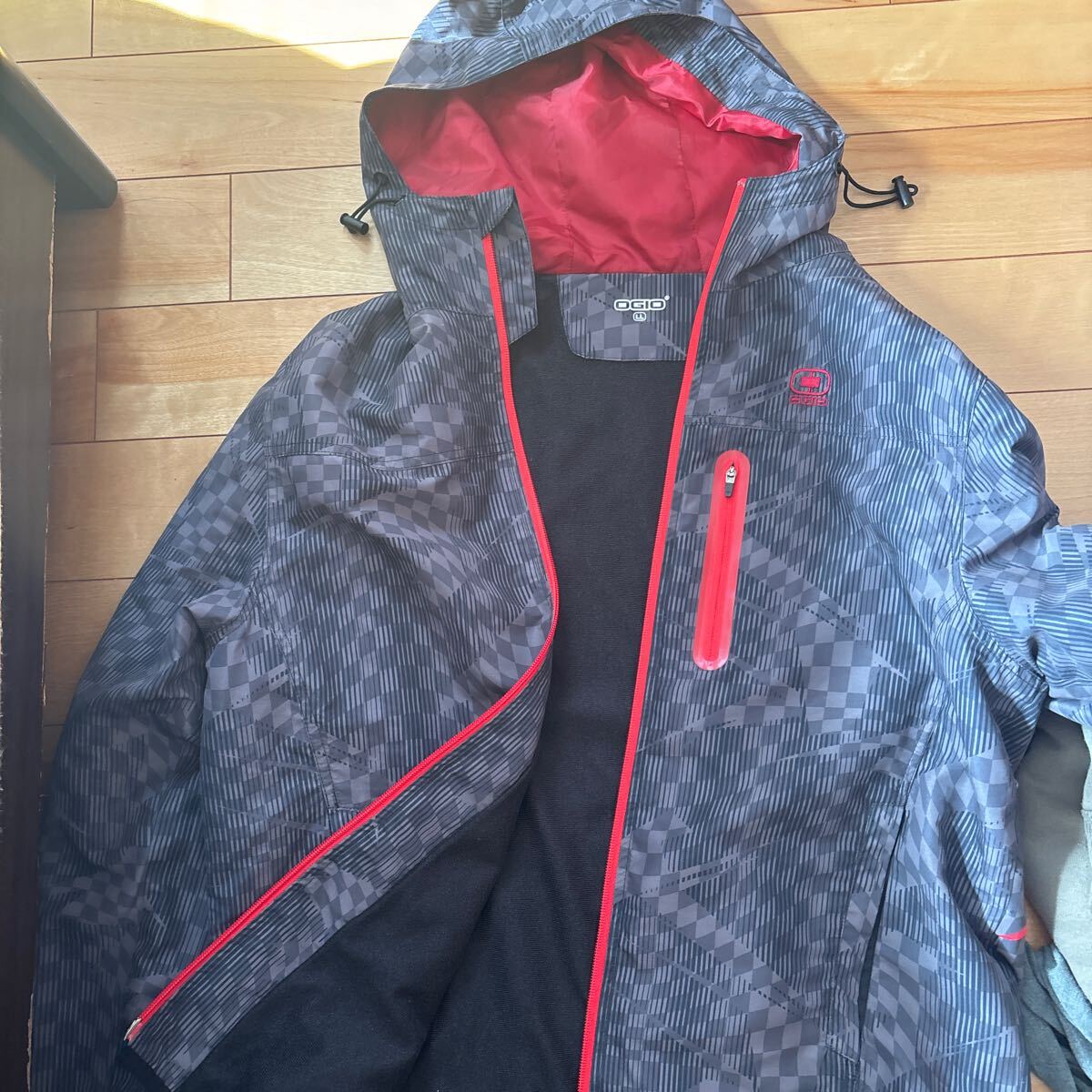 OGIOゴルフウェアー セットアップ LL(その他)｜売買されたオークション情報、yahooの商品情報をアーカイブ公開 - オークファン（aucfan.com）