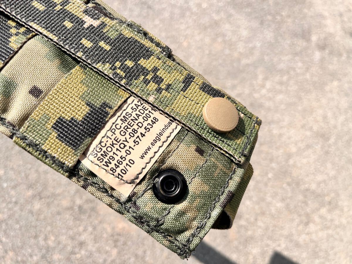 2010 Eagle Smoke grenade pouch AOR2 / NSW Seals EOD Eagle LBT CSM SOE ...