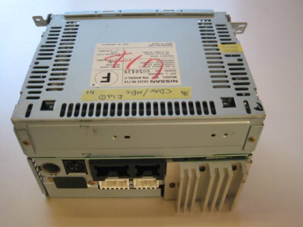 整備故障対策済み E51エルグランド純正5.1ch CD/MDデッキ 1(CD＆MDプレイヤー)｜売買されたオークション情報、yahooの商品情報をアーカイブ公開 - オークファン ...