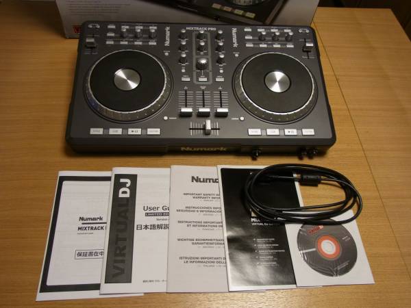 MixTrack Pro(コントローラー)｜売買されたオークション情報、yahooの商品情報をアーカイブ公開 - オークファン（aucfan.com）