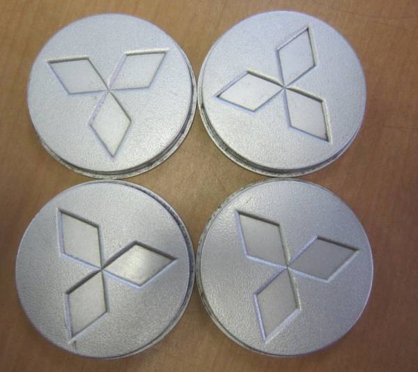 A2273 三菱純正 アルミホイール用センターキャップ MB816391(純正品)｜売買されたオークション情報、yahooの商品情報を ...