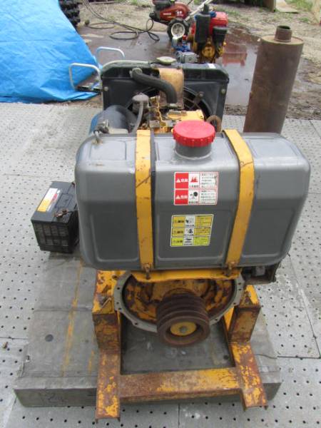 ヤンマー ディーゼルエンジン 3T90L 36馬力(発動機)｜売買されたオークション情報、yahooの商品情報をアーカイブ公開 ...