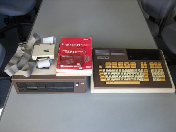 FUJITSU MICRO 8 FM-8 本体 ＋ ミニFDユニット ジャンク(パソコン)｜売買されたオークション情報、yahooの商品情報を ...