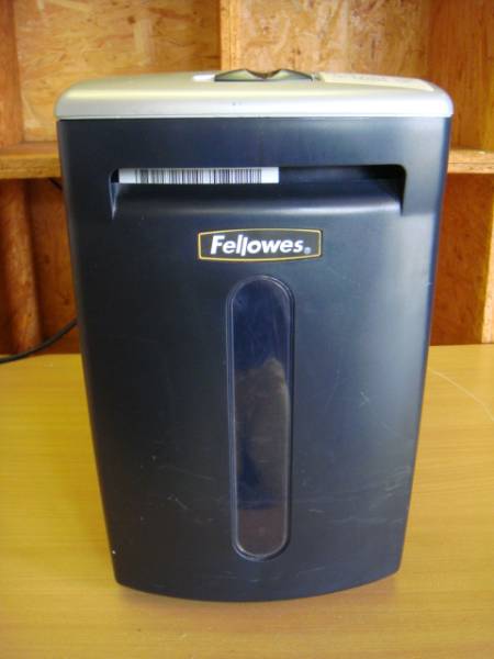 Fellowesフェローズ PS-62C デスクサイド 電動シュレッダー(シュレッダー)｜売買されたオークション情報、yahooの商品情報を ...