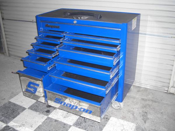 スナップオン SNAP-ON ロールキャブ KRA4813 青 工具箱(設置型)｜売買されたオークション情報、yahooの商品情報をアーカイブ ...