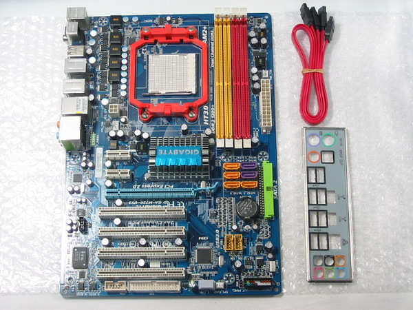 GIGABYTE GA-M720US3 nForce 720D Socket AM3 AM2+(GIGA-BYTE)｜売買されたオークション ...