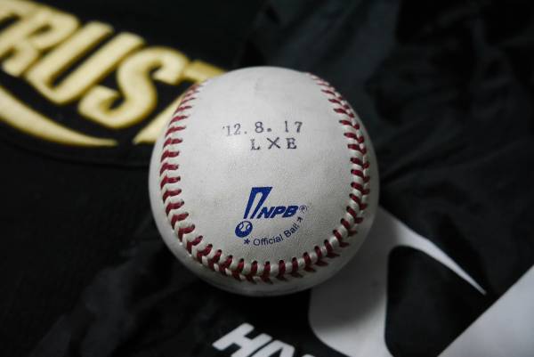 西武×東北楽天 実使用 刻印入り試合球 NPB 12.8.17(記念ボール)｜売買されたオークション情報、yahooの商品情報をアーカイブ公開 - オークファン（aucfan.com）