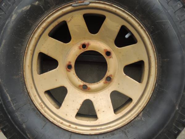 三菱ジープ純正15インチ鉄ホイール 215R15 6PRLT(ラジアルタイヤ)｜売買されたオークション情報、yahooの商品情報をアーカイブ ...