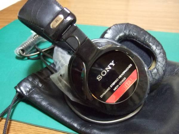 SONY MDR-CD900 品(ソニー)｜売買されたオークション情報、yahooの商品情報をアーカイブ公開 - オークファン（aucfan.com）