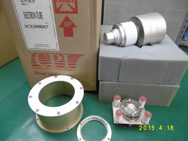 Eimac 3CX3000A7 チムニー＆ソケット付(その他)｜売買されたオークション情報、yahooの商品情報をアーカイブ公開 - オークファン（aucfan.com）