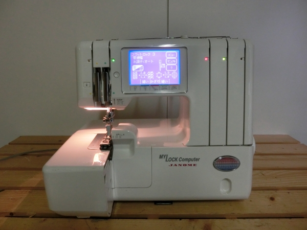 JANOME 888型 コンピューターロックミシン(ジャノメ)｜売買されたオークション情報、yahooの商品情報をアーカイブ公開 ...