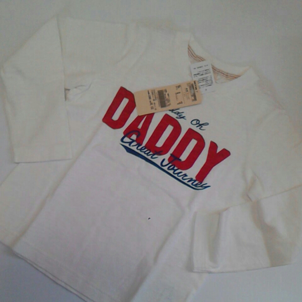 DaddyohDaddy ダディオダディ 長袖Tシャツ120(長袖Tシャツ)｜売買されたオークション情報、yahooの商品情報をアーカイブ公開 - オークファン（aucfan.com）