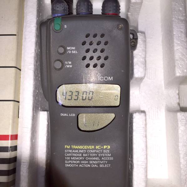 ICOM IC-P3 430MHzハンディー バッテリー＆充電器付き(ハンディ)｜売買されたオークション情報、yahooの商品情報をアーカイブ公開 - オークファン（aucfan.com）