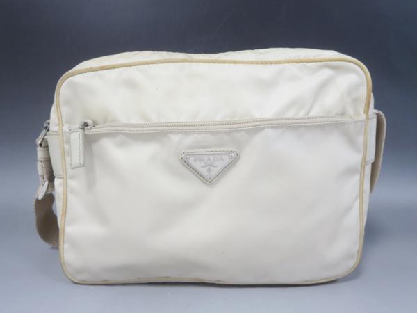 PRADA プラダ ホワイト系 ナイロン ショルダーバッグ 19 神212(ショルダーバッグ)｜売買されたオークション情報、yahooの商品情報をアーカイブ公開 - オークファン（aucfan ...