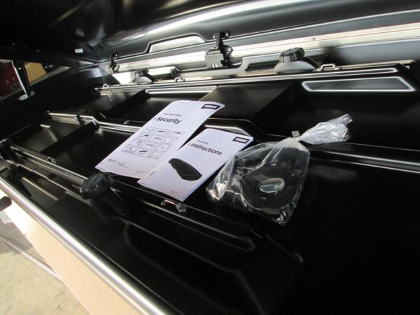 THULE スーリー Flow フロー TH606 ルーフボックス ジェットバッグ ブラック(ルーフキャリア)｜売買されたオークション情報、yahooの商品情報をアーカイブ公開 ...