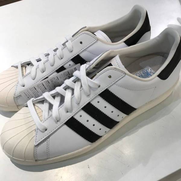 ADIDAS SUPER STAR 80's 白×黒 US9 27cm(27.0cm)｜売買されたオークション情報、yahooの商品情報を ...