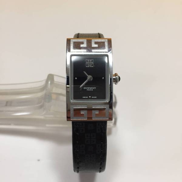 GIVENCHY ジバンシー レディース 腕時計 クオーツ 稼働中(ジバンシイ)｜売買されたオークション情報、yahooの商品情報をアーカイブ公開 - オークファン（aucfan.com）