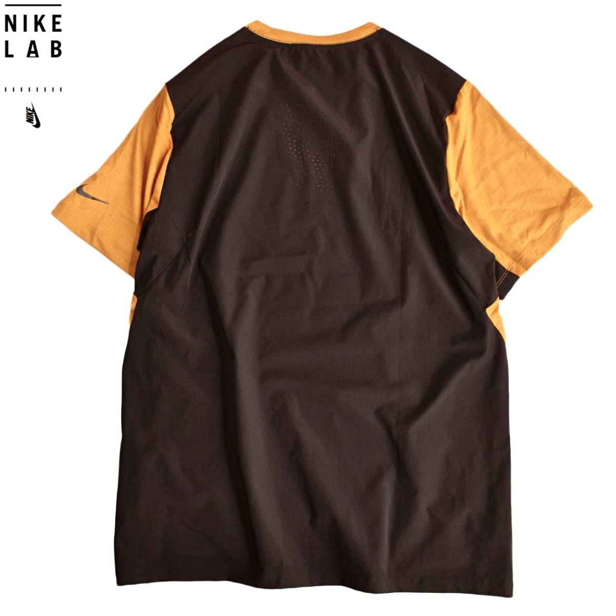 ナイキ ラボ エッセンシャルズ 半袖 Tシャツ 744：ライトブラウン M Nike Lab Essentials TR BL Top(M ...