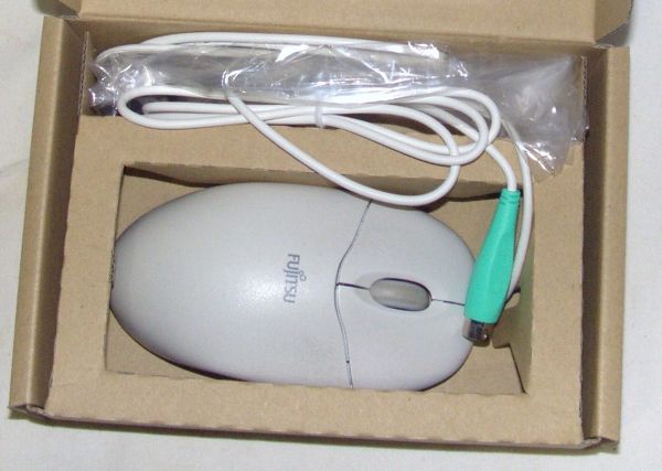 FUJITSU 富士通 PS/2 ボールマウス M-SBJ96 814758BL8-204(PS/2マウス)｜売買されたオークション情報 ...