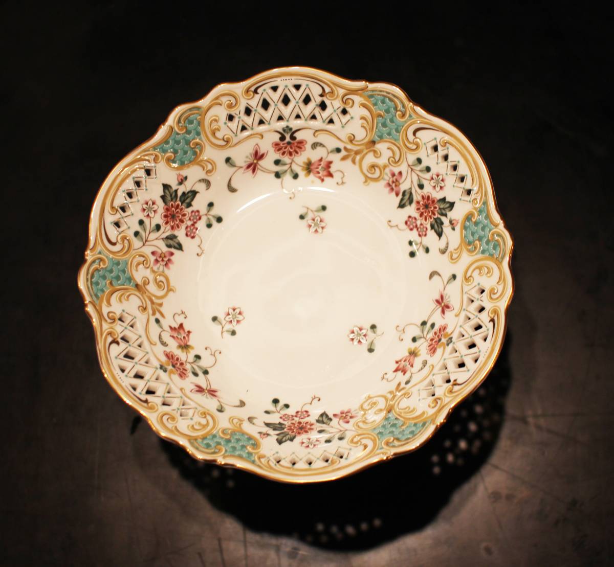 GOLDEN CHINA BY KEITO JAPAN フルーツ皿 菓子入れ 高台皿(その他)｜売買されたオークション情報、yahooの商品 ...