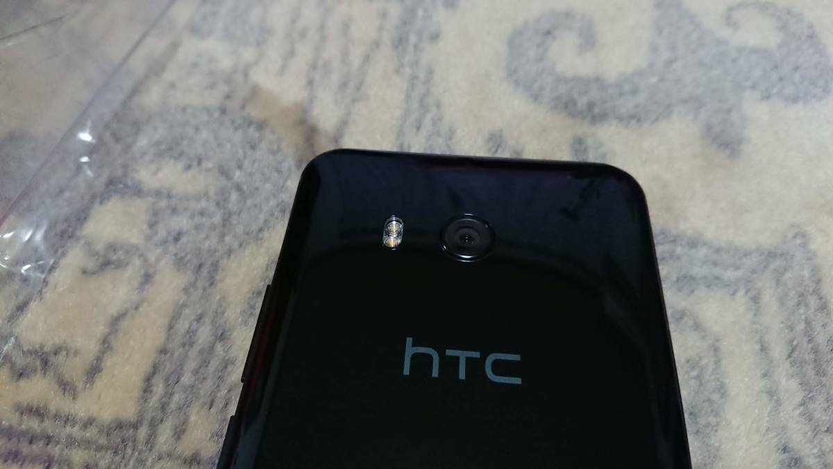 htc u11 SIMフリー 海外仕様 大容量ROM：128GB/RAM：6GB デュアルSIM対応(海外用)｜売買されたオークション情報 ...