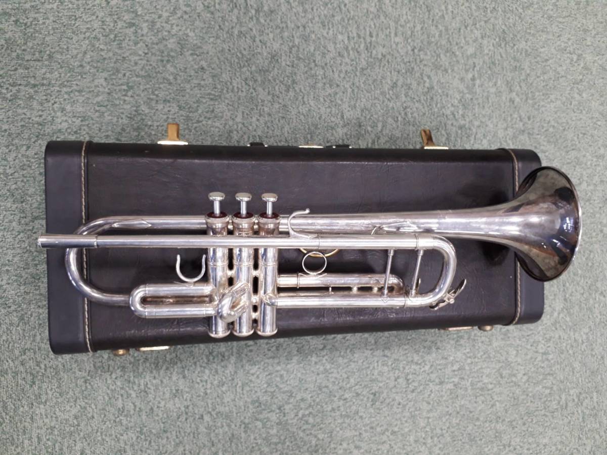 整備済み ヤマハ カスタム トランペット YTR 8335HS ケース マウスピース付き(本体)｜売買されたオークション情報、yahooの商品情報をアーカイブ公開 - オークファン ...