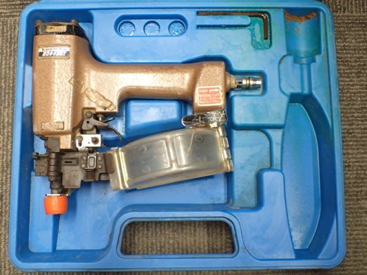 動作未確認 カネマツ エア釘打機 DUO-FAST KDN-32L(エア釘打機)｜売買されたオークション情報、yahooの商品情報をアーカイブ ...