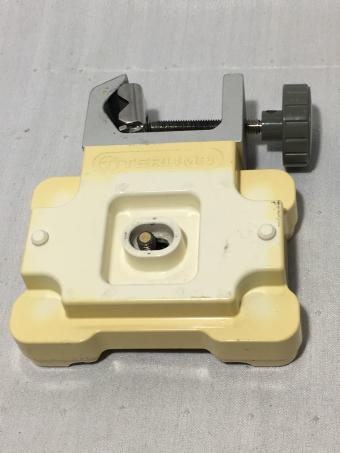 TERUMO テルモ 輸液ポンプ用クランプ 在庫7台あり(検査、測定器)｜売買されたオークション情報、yahooの商品情報をアーカイブ公開 ...