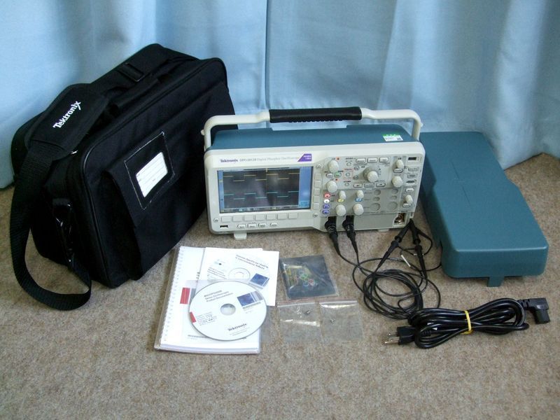 テクトロニクス/Tektronix： DPO2012B オシロスコープ(アマチュア無線)｜売買されたオークション情報、yahooの商品情報を ...
