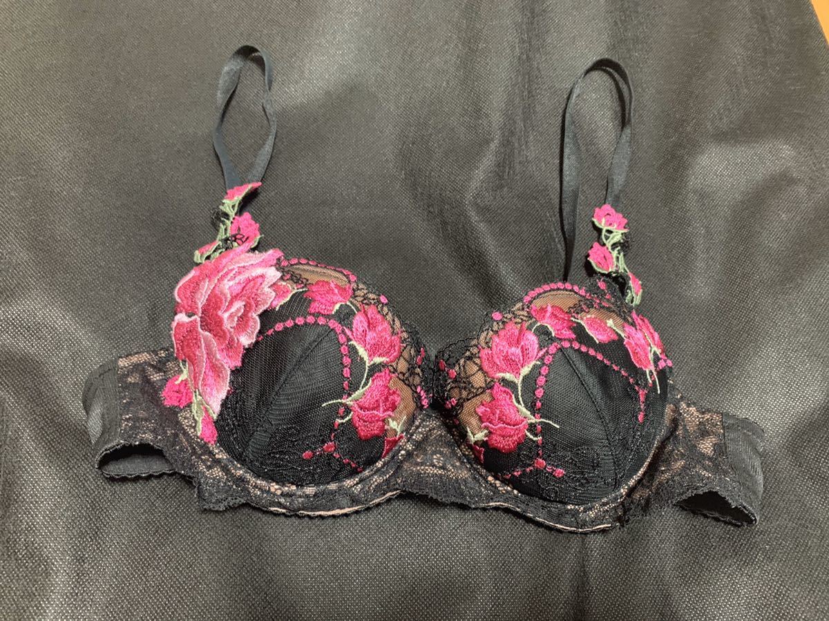 サルート シンデレラ C70(70)｜売買されたオークション情報、yahooの商品情報をアーカイブ公開 - オークファン（aucfan.com）