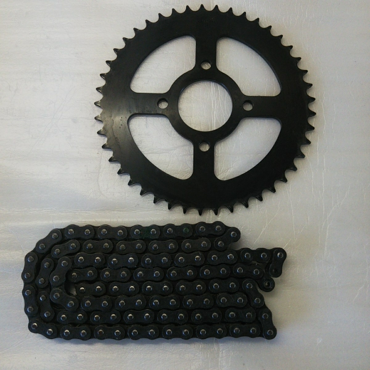 KTM デューク125 ノーマルスプロケット ノーマルチェーン 520 120リンク 45丁 DUKE 200 ケーティーエム スプロケット チェーン(スプロケット)｜売買されたオークション ...