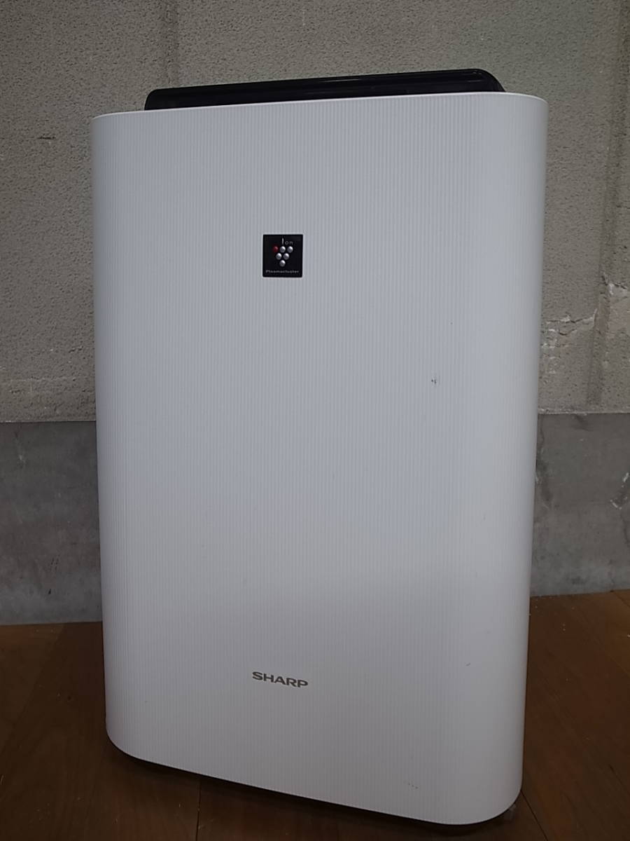 SHARP/シャープ 加湿空気清浄機 プラズマクラスター搭載 KC-E70-W 2016年製(シャープ)｜売買されたオークション情報、yahooの商品情報をアーカイブ公開 - オークファン ...