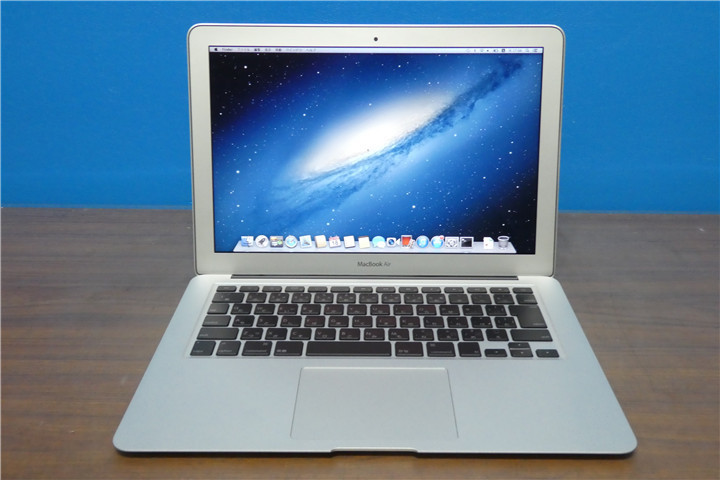 充電回数55回 高速SSD256GB MacBook Air A1369 10.8.5 CORE2 L9600 4GB GF 320M 13W ...
