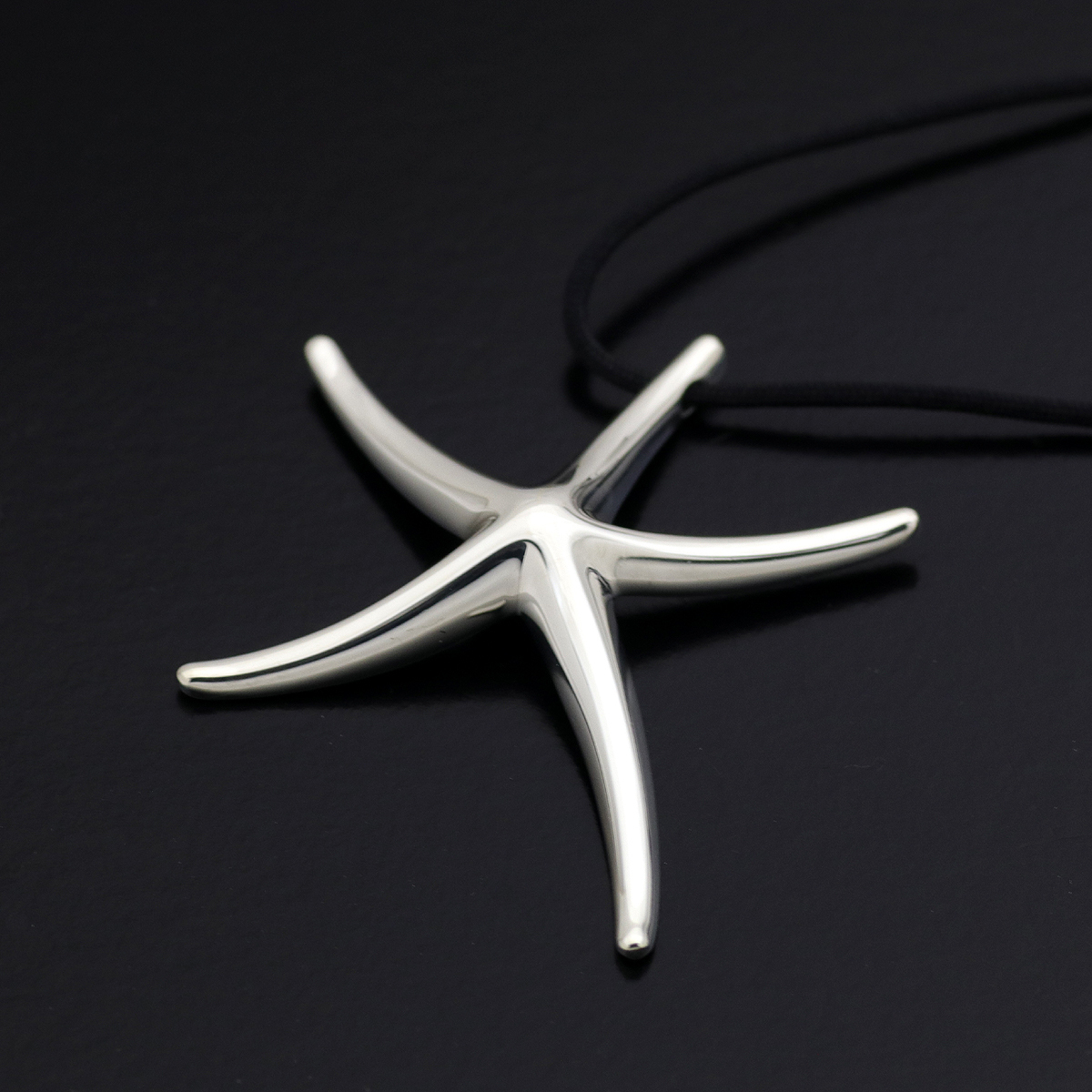 ティファニー スターフィッシュ ペンダント ラージサイズ Sv925 50cm(スターフィッシュ)｜売買されたオークション情報、yahooの商品情報をアーカイブ公開 - オークファン ...