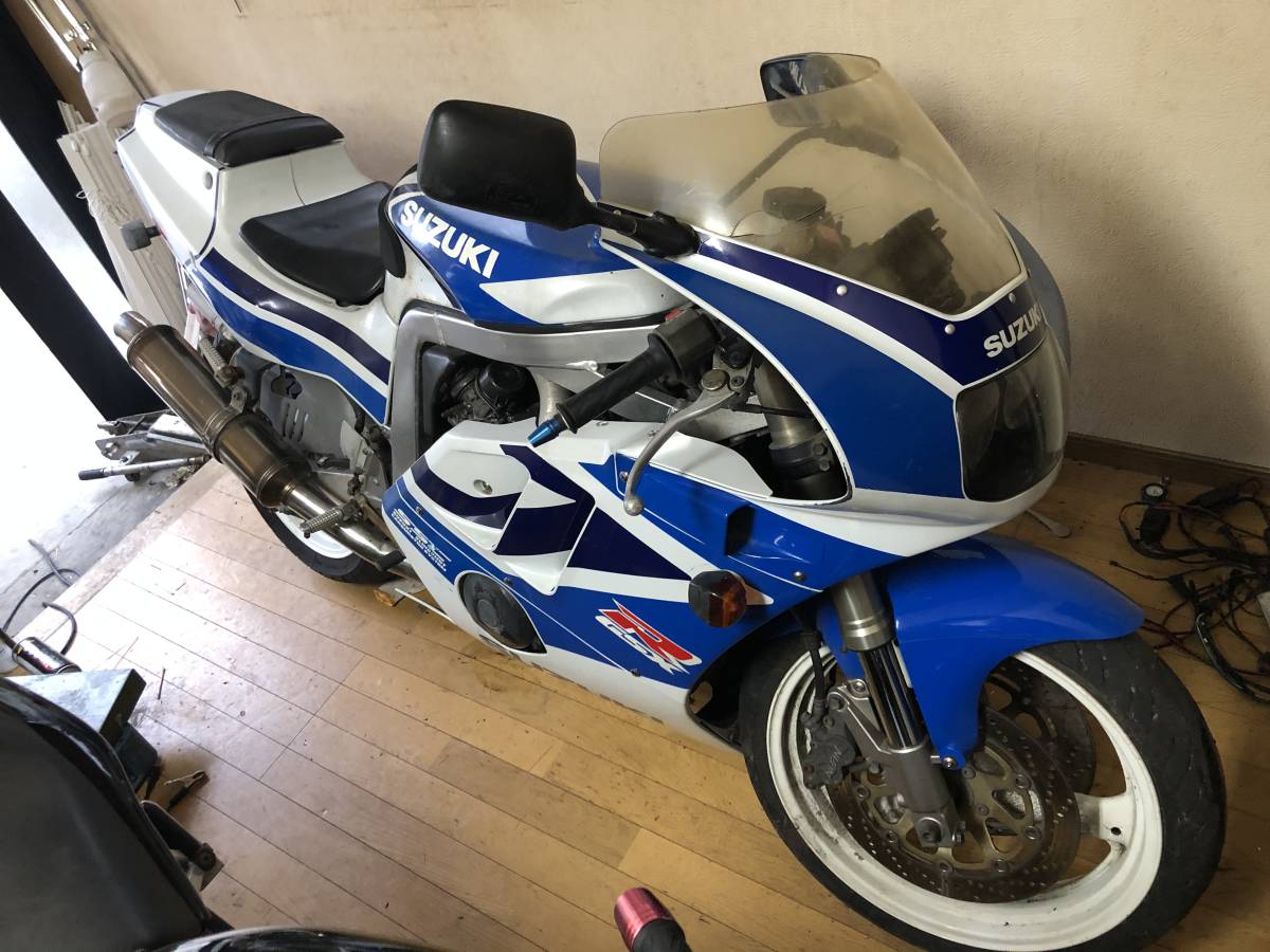gsx-r400 gk76 書付きエンジン掛かります 埼玉県八潮市より(251cc-400cc)｜売買されたオークション情報、yahooの商品 ...