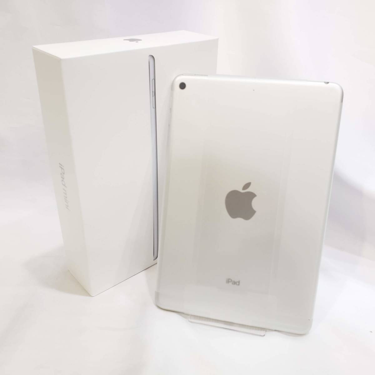 ★新品未使用 Apple iPad mini5 Wi-Fi 64GB 2019年春モデル MUQX2J/A シルバー 即決あり！ iPad本体