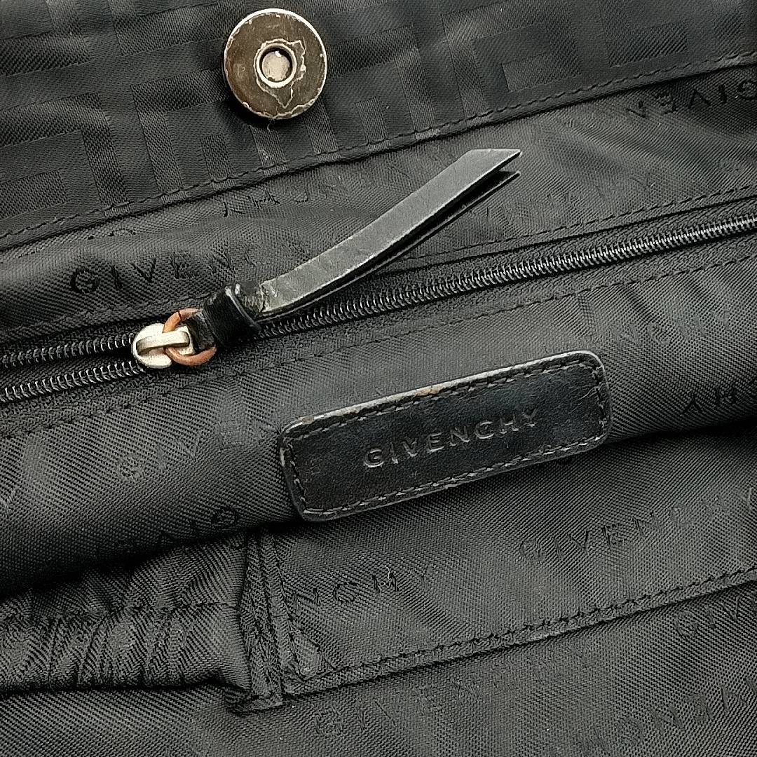 D222 ジバンシー GIVENCHY トートバッグ ナイロン素材 ブラック サイズ 約 :33cm×29cm×7cm(男性用)｜売買されたオークション情報、yahooの商品情報をアーカイブ ...