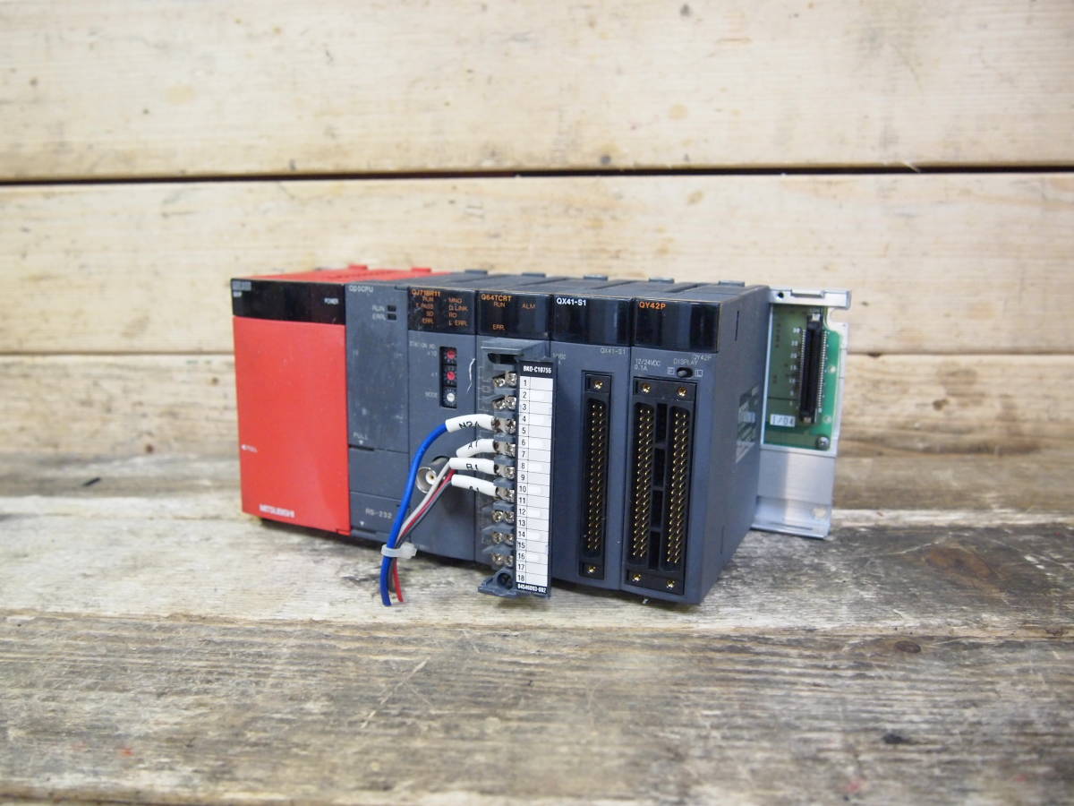 MITSUBISHI 三菱 Q61P Q00CPU QJ71BR11 Q64TCRT QX41-S1 QY42P MELSEC シーケンサー ...