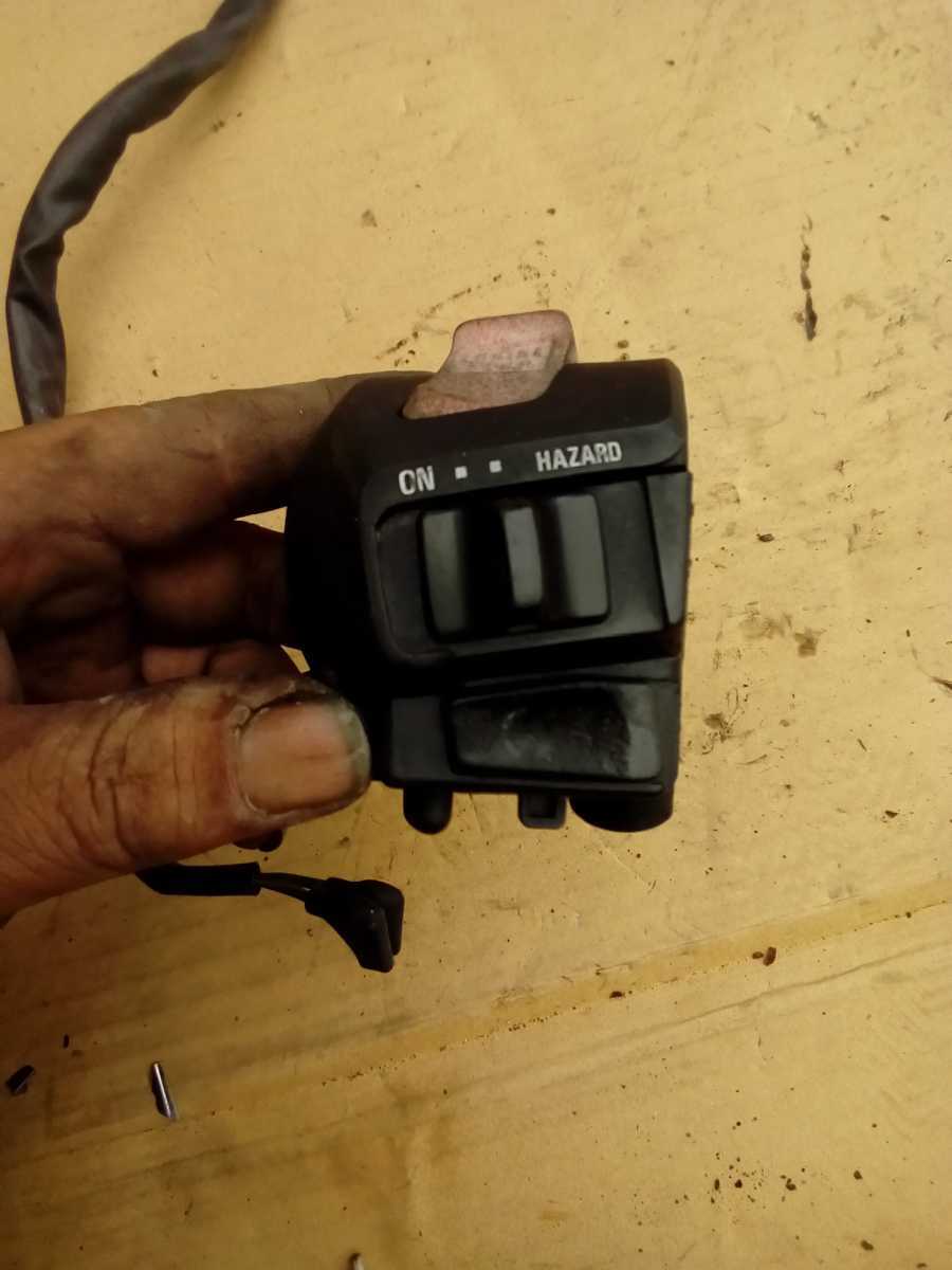 ホンダ フォルツァ ハンドルスイッチ 左右セット MF06-1009 FORZA(ホンダ用)｜売買されたオークション情報、yahooの商品情報をアーカイブ公開 - オークファン（aucfan.com）