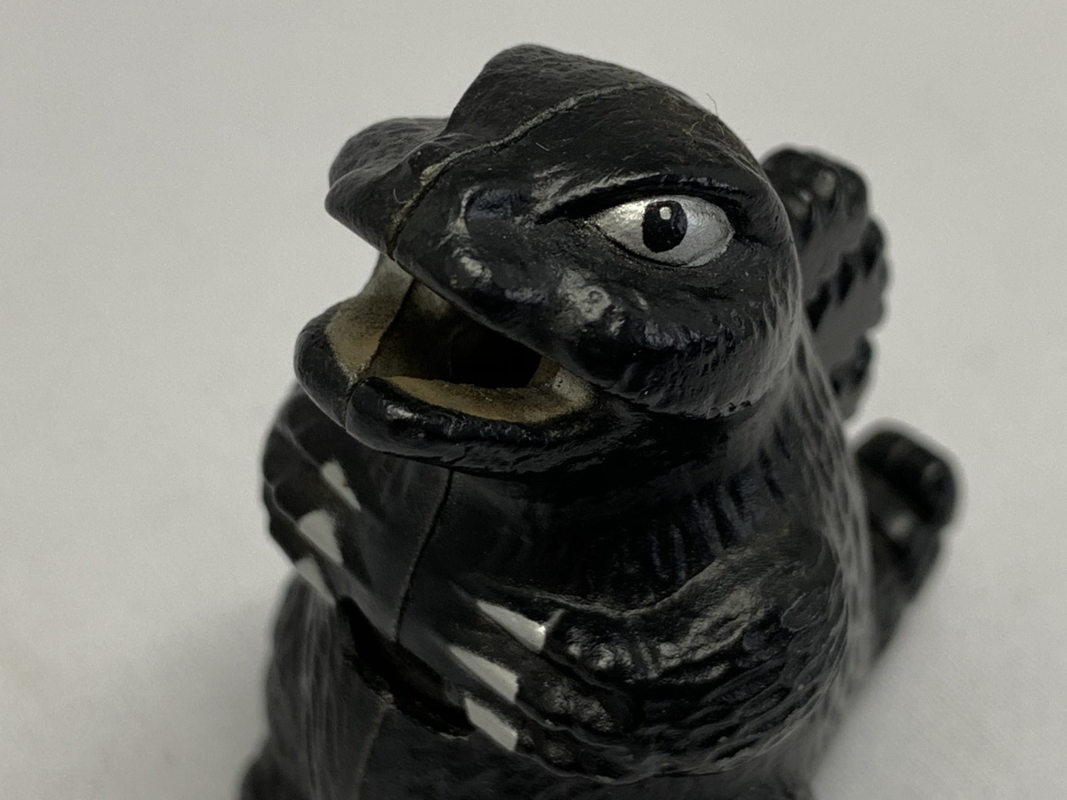 BEETLAND ゴジラ 放射火炎ライター GODZILLA LIGHTER X-1 LT(ゴジラ)｜売買されたオークション情報、yahooの ...