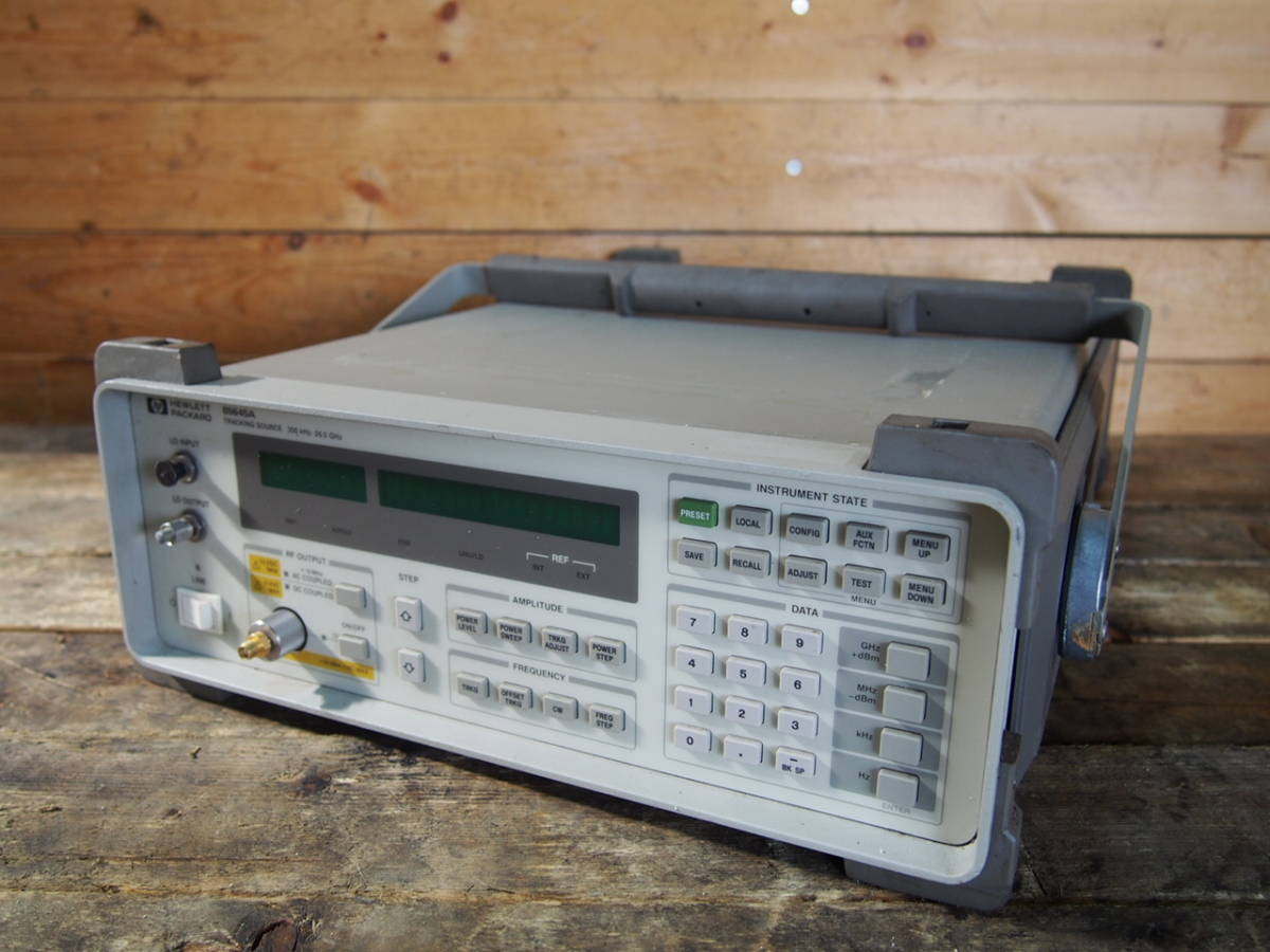 hp HEWLETT PACKARD 85645A TRACKING SOURCE 300KHz-26.5GHz 桂(その他)｜売買された ...