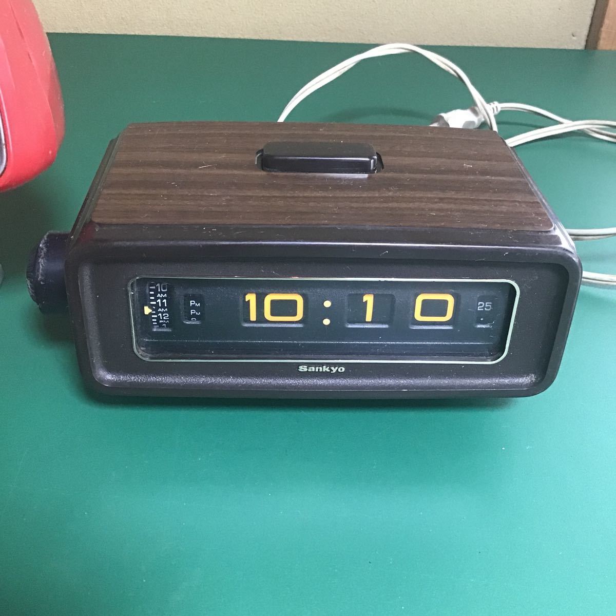 パタパタ時計 Sankyo 304z 茶色 置時計 CITIZEN シチズン 7RA052 赤 ジャンク 動作未確認 昭和レトロ 当時の品 ...