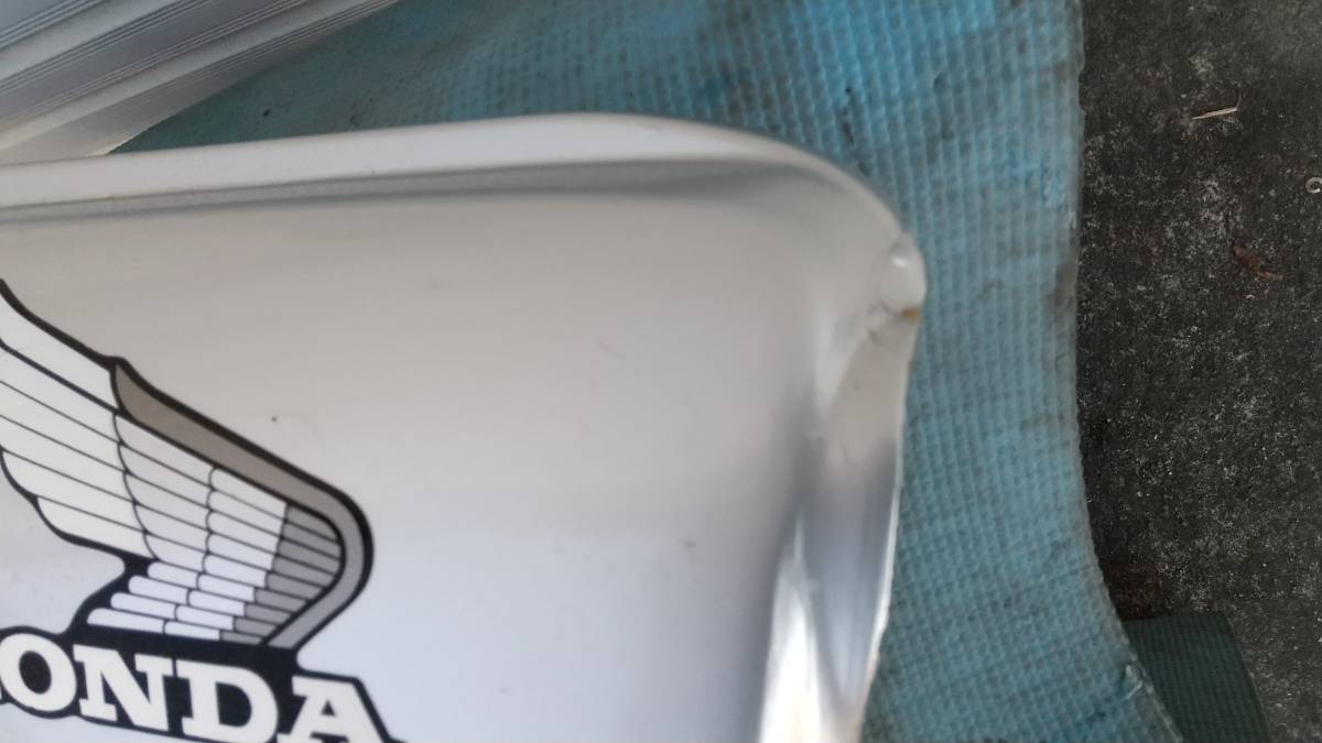 CB350F サイドカバー(ホンダ用)｜売買されたオークション情報、yahooの商品情報をアーカイブ公開 - オークファン（aucfan.com）