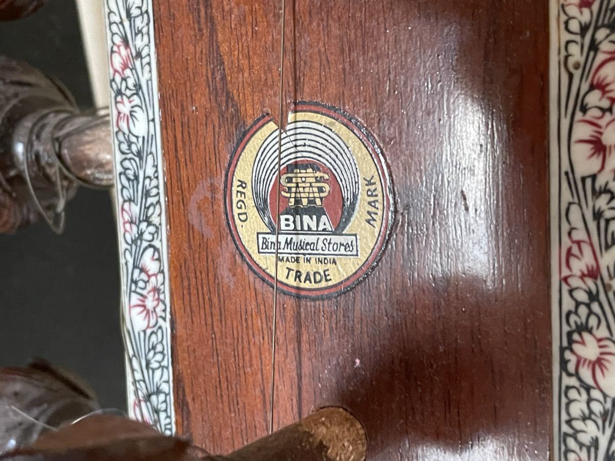 Sitarシタール BINA ハードケース 124cm 弦楽器 民族楽器(その他)｜売買されたオークション情報、yahooの商品情報を ...
